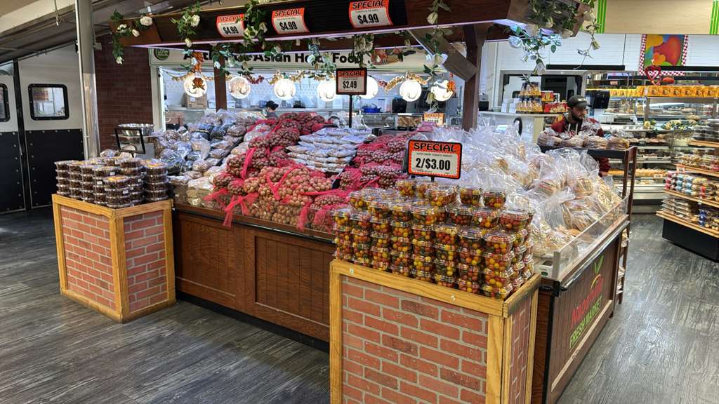 International Market in Naperville, IL - Naperville Fresh Market